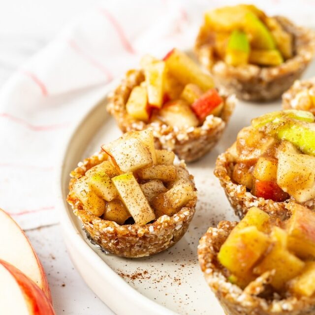 Raw Mini Apple Pies - Eating Bird Food