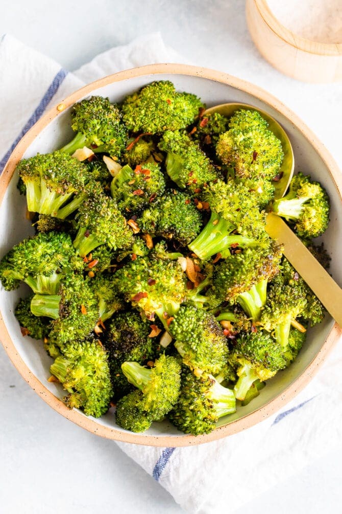 Roasted Broccoli {Quick & Easy} - Eating Bird Food