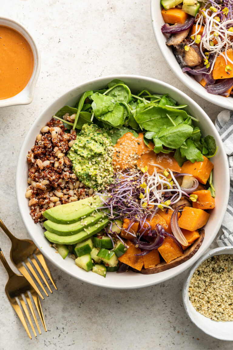 Mother Earth Bowl (Flower Child Copycat) - Eating Bird Food