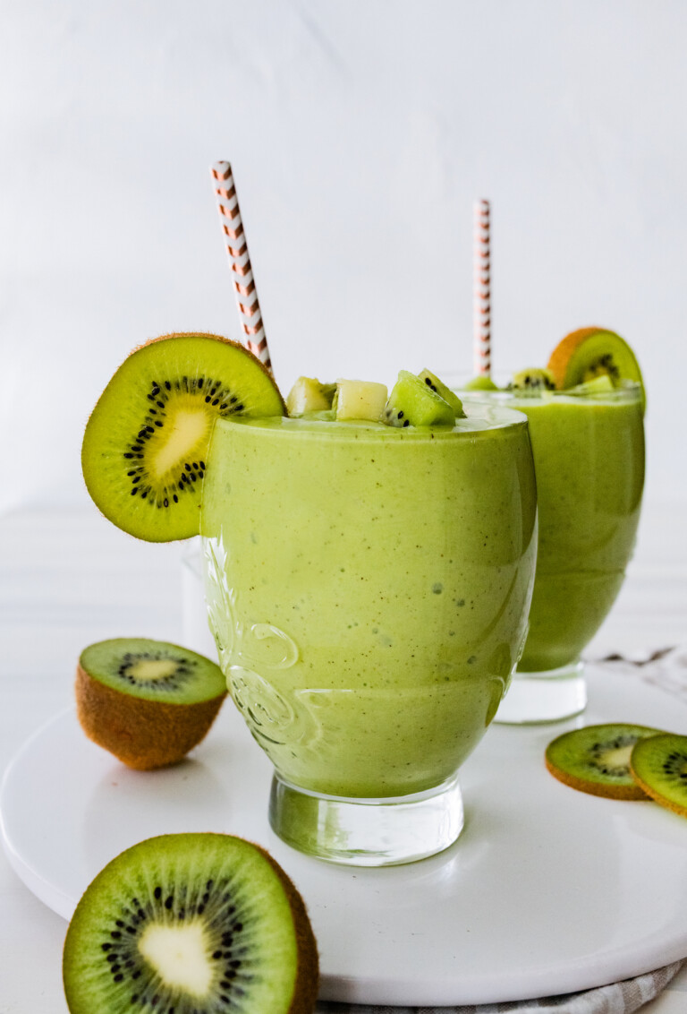 Kiwi Smoothie - Eating Bird Food