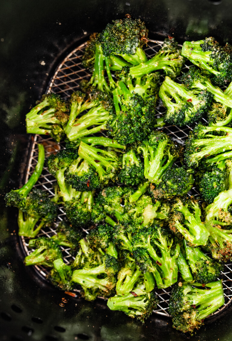 10 Minute Air Fryer Broccoli - Eating Bird Food