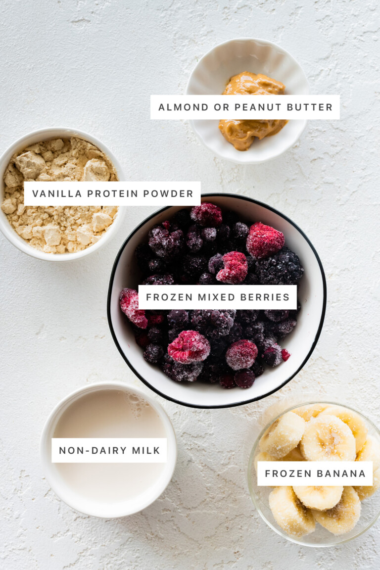 The Best Smoothie Bowl - Eating Bird Food