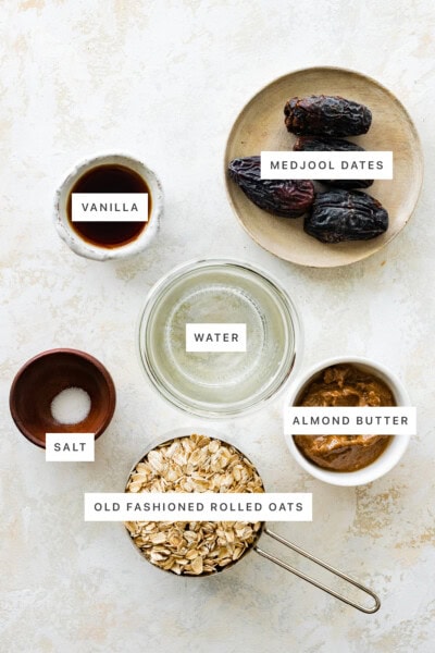 Vanilla Overnight Oats (MUSH Copycat) - Eating Bird Food