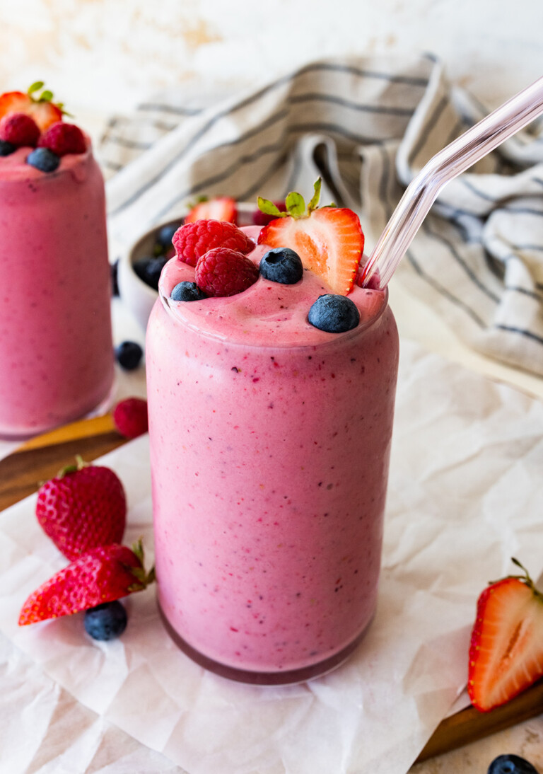Berry Kefir Smoothie - Eating Bird Food