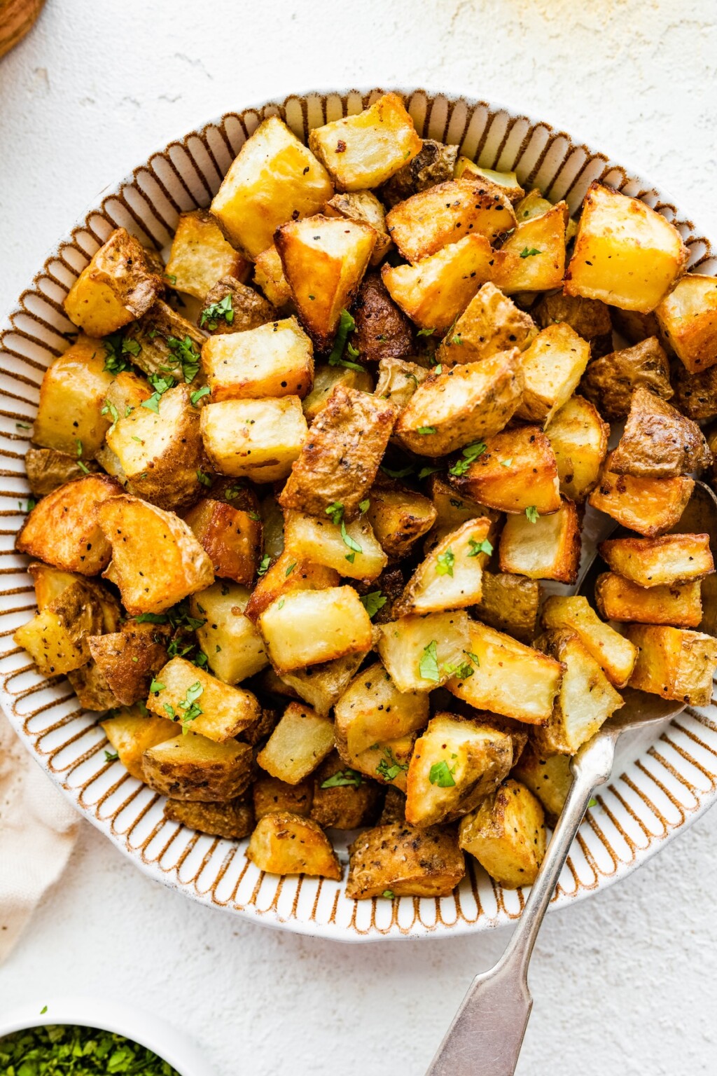 Easy Oven Roasted Potatoes (Super Crispy!) - Eating Bird Food