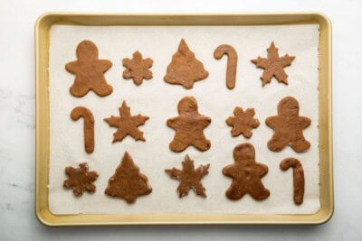 Soft Gingerbread Cookies Recipe (Perfect for Decorating) - Eating Bird Food