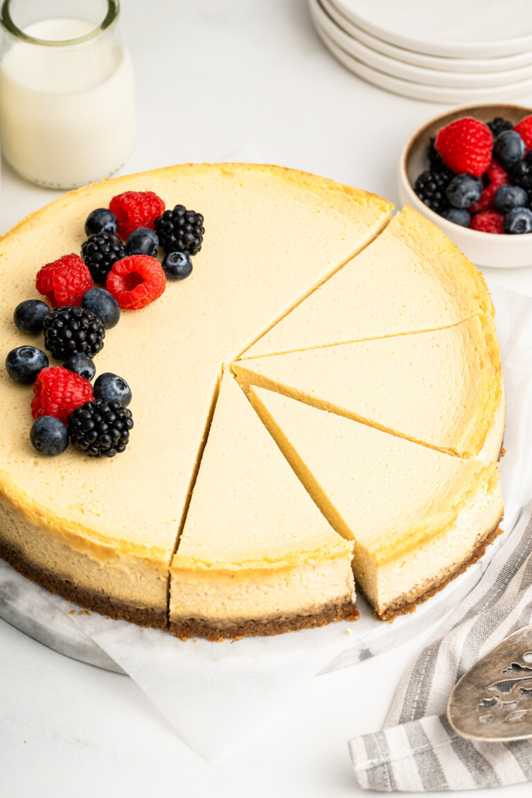 The BEST Healthy Cheesecake with Cottage Cheese - Eating Bird Food