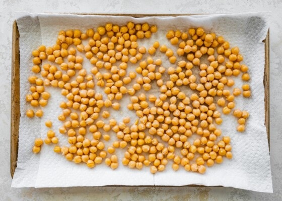How to Make Crispy Roasted Chickpeas - Eating Bird Food